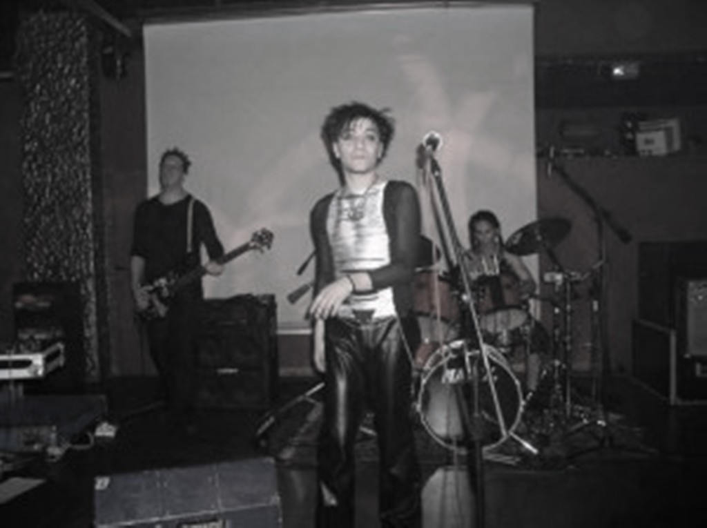 BatCave-Punk-Postpunk-Darkwave-Coldwave-RockGotico-Minimal Wave-Gothabilly
