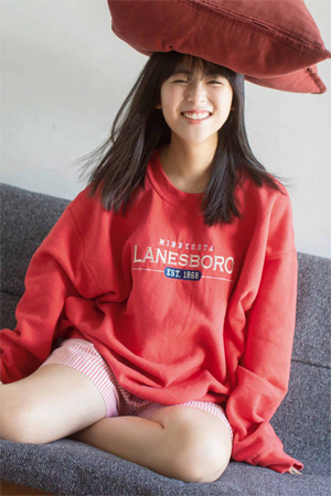 Iwamoto Renka 岩本蓮加, Platinum FLASH 2018 Vol.06 - Idol. gravureprincess .date