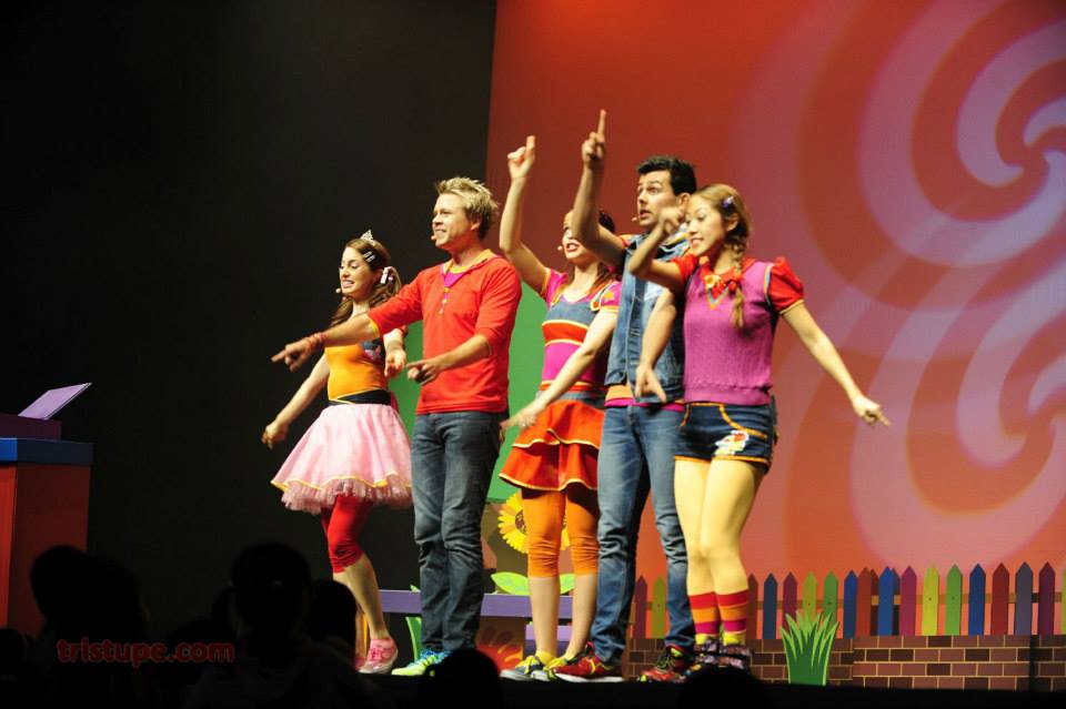 Hi-5 Dreamy Adventure with Enrich Junior Malaysia Airlines Berhad ...