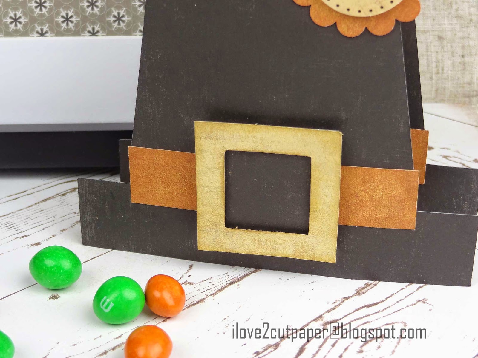i love 2 cut paper: Pilgrim Hat Gift Box for Thanksgiving