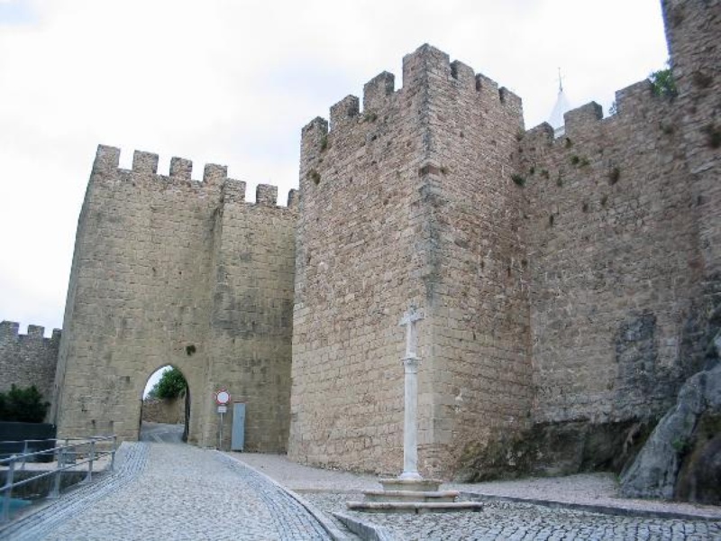 Roteiros e Gastronomia : CASTELO DE PENELA