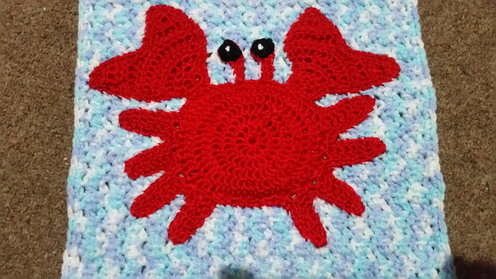 Blooming Lovely: WIP - Crochet - Under the Sea Blanket - Crab Applique