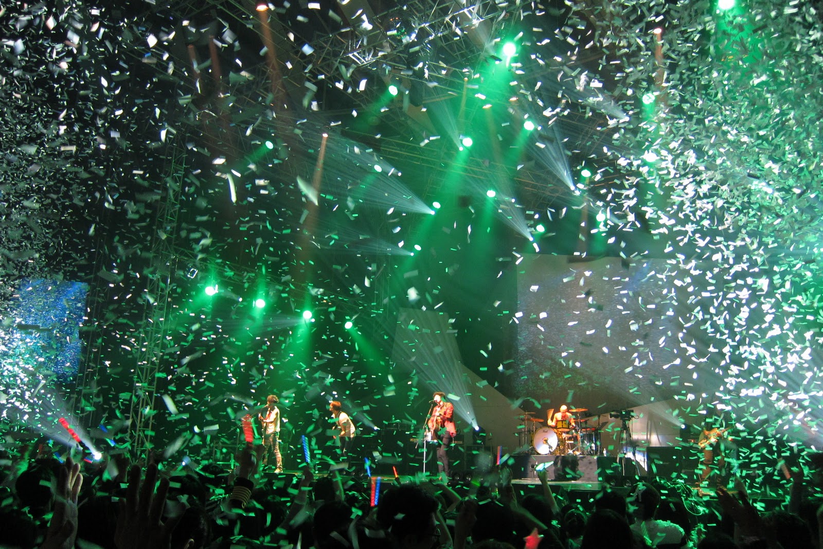 The Constant Crafter: YB Concert in Suwon!