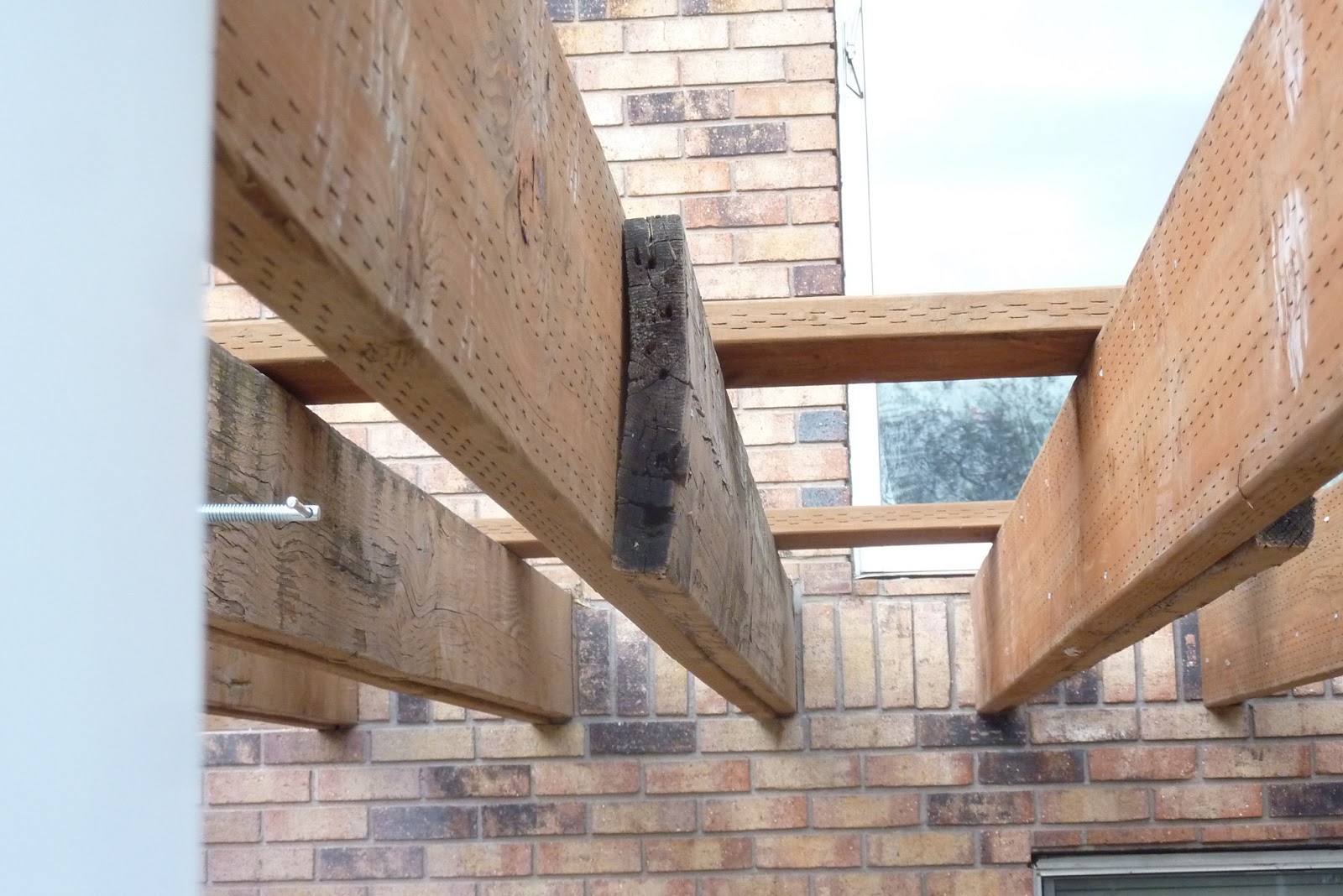 Thinking Audibly: Scabbing