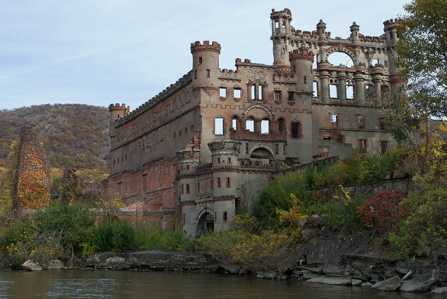 The Ruins of Bannerman's Island ~ Kuriositas