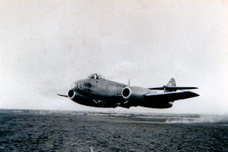 HISTORIAS DE LA AVIACIÓN: LOS LEGENDARIOS GLOSTER METEOR IV