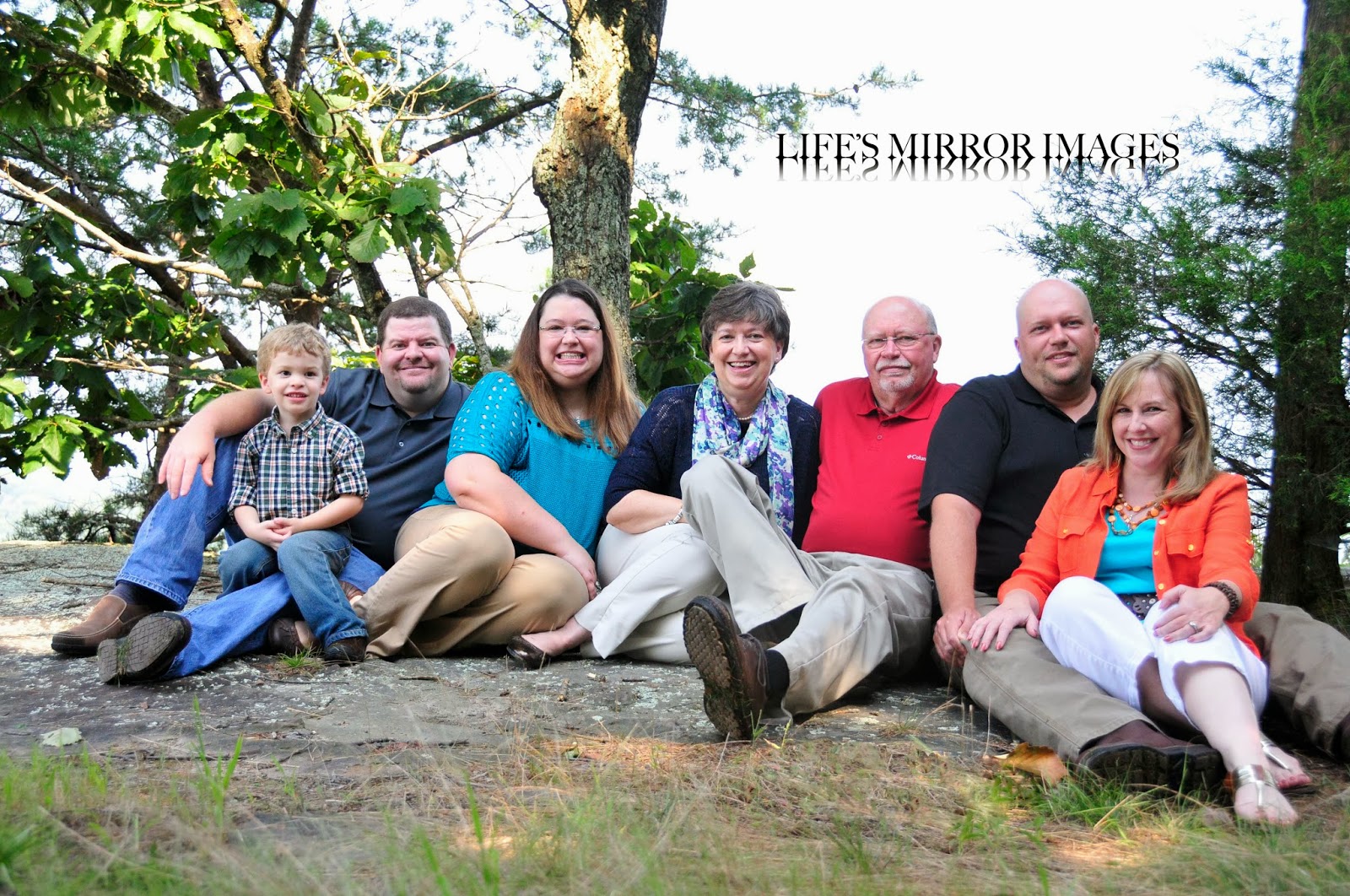 Life's Mirror Images: Everett Family Portraits; Scottsboro, Al Family ...