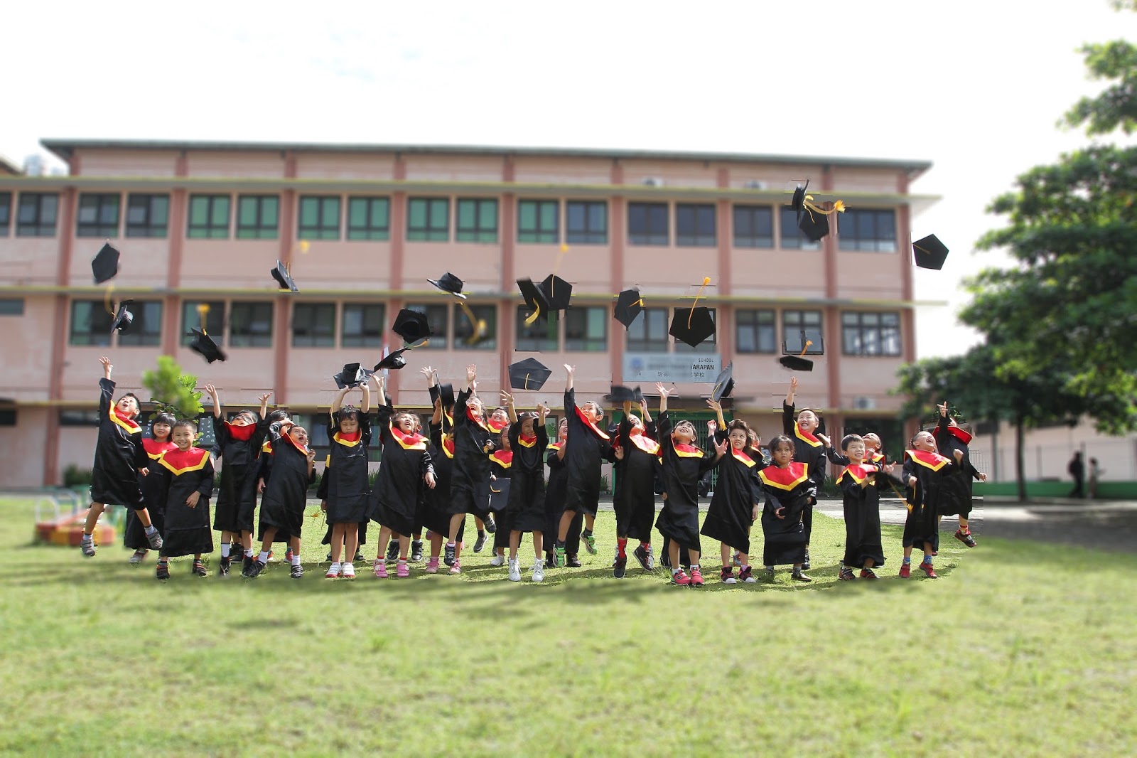 Lowongan Pustakawan (D3/S1) di Sekolah Nasional Tiga Bahasa Bhakti ...