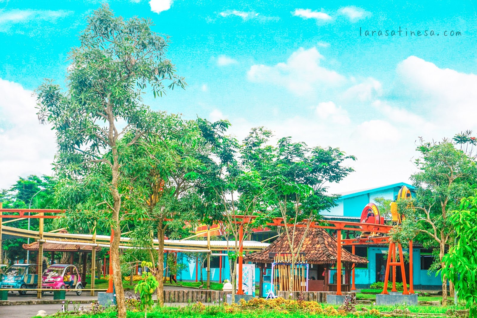 #ExploreJogja: Naik Bianglala di Sindu Kusuma Edupark Yogyakarta - The ...