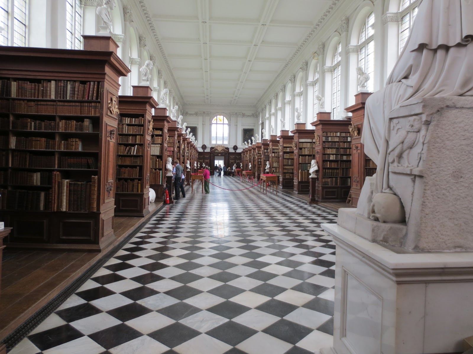 Three Months in Albion: 2.06.12 - The Wren Library - Part 1