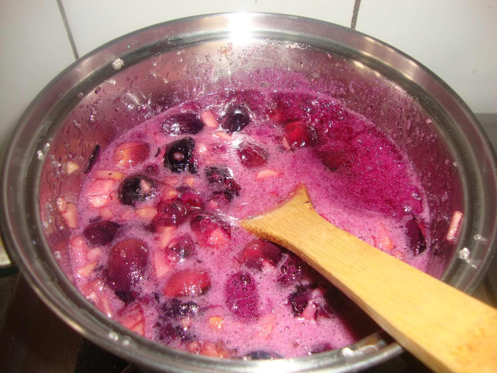 Cooking Delights: Jamun jam