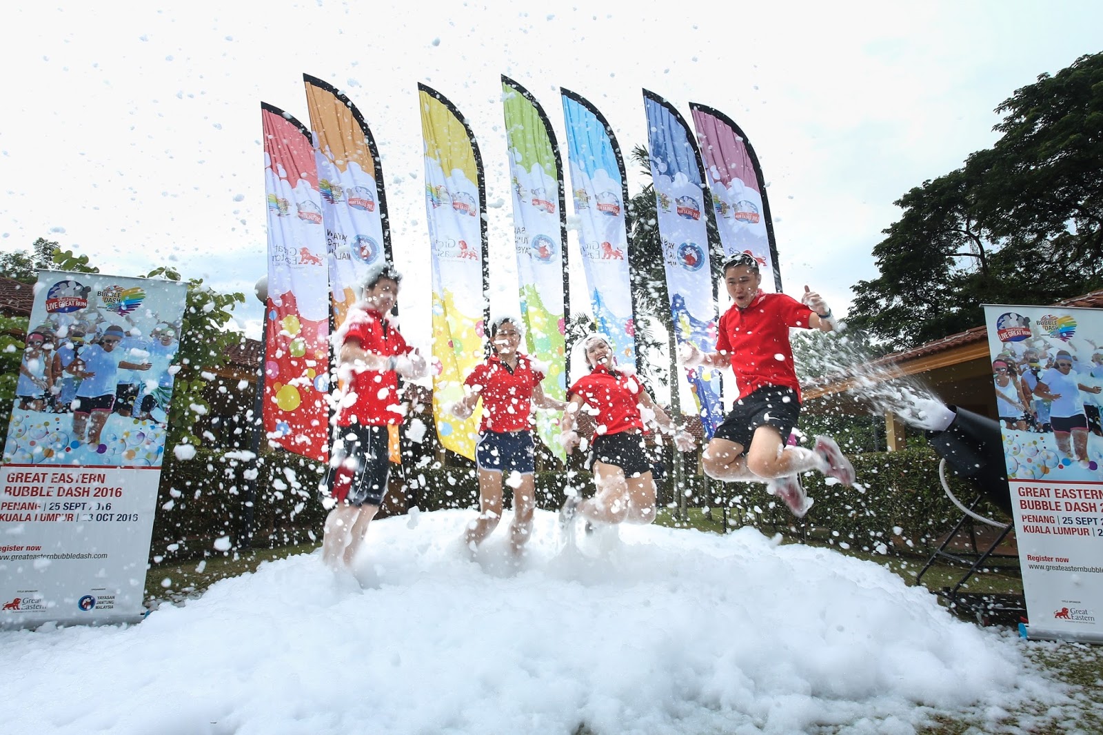 Penonton: Great Eastern Bubble Dash Run 2016