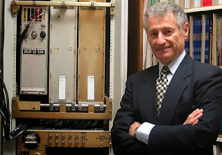Biografi Leonard Kleinrock - Pencipta Pertama Internet | Kumpulan ...