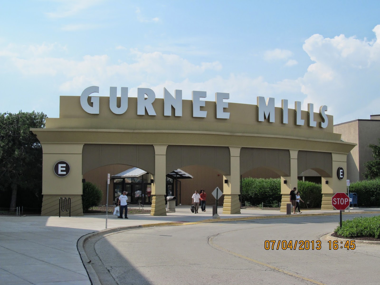 Trip to the Mall: Gurnee Mills- (Gurnee, IL)