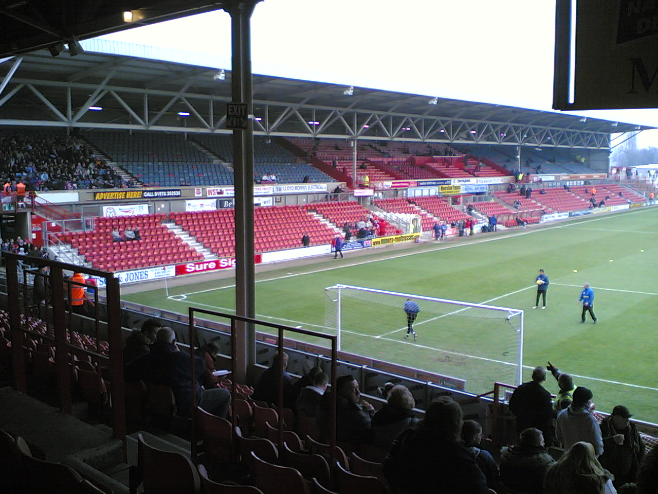 The Wycombe Wanderer: Wrexham - The Racecourse Ground