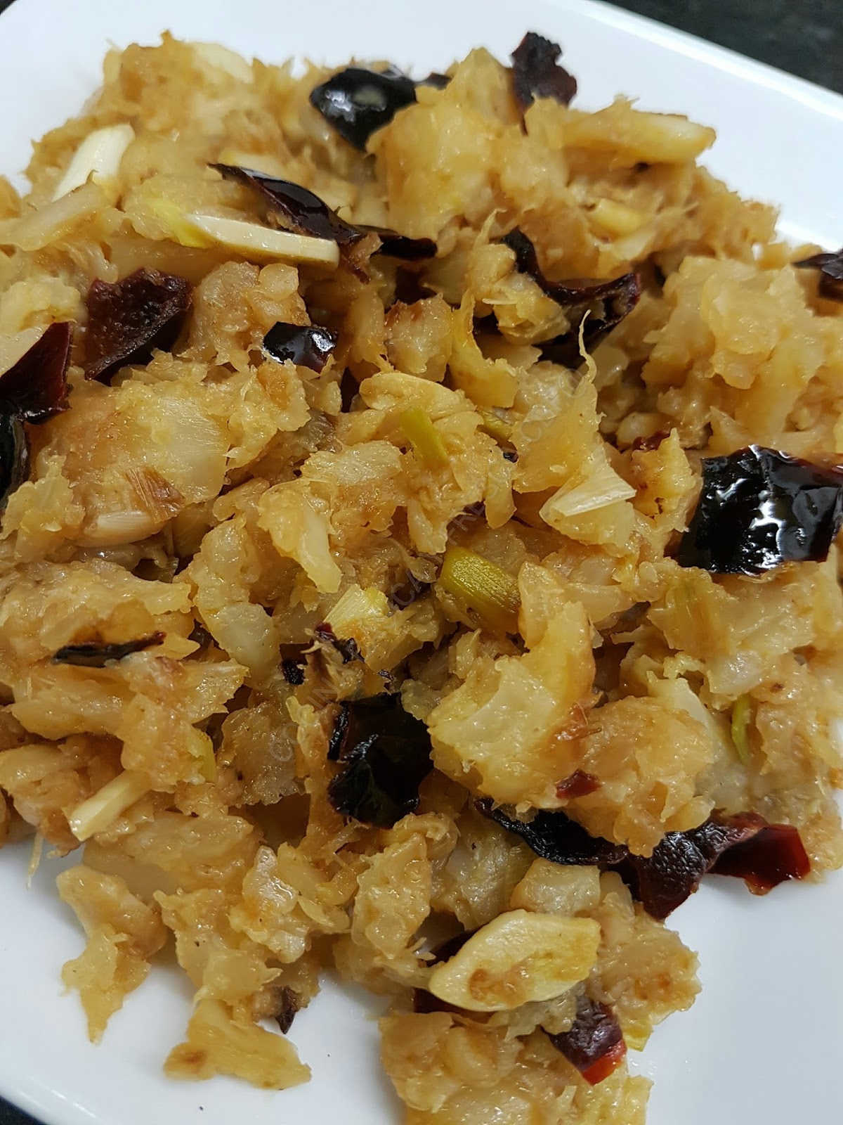 Cocina Basica y Fresca: REPOLLO SALTEADO CON AJOS TIERNOS Y ÑORAS CBF@