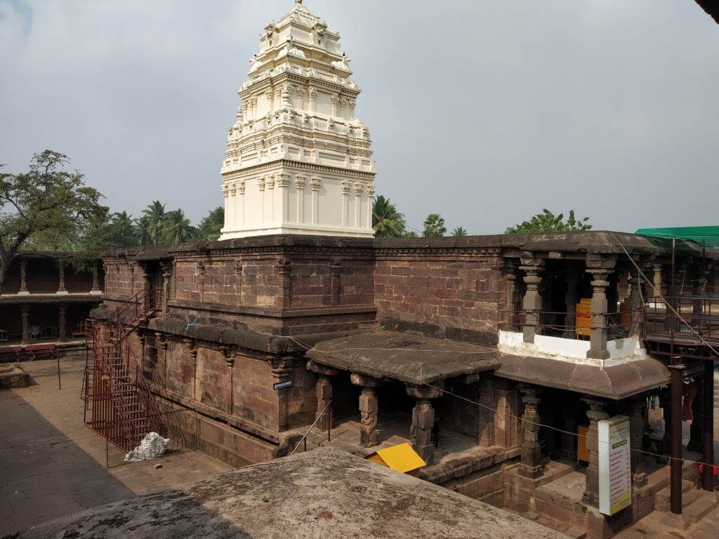 Hindu Temples of India: Kumararama Bhimeshwara Swamy Temple, Samalkota ...