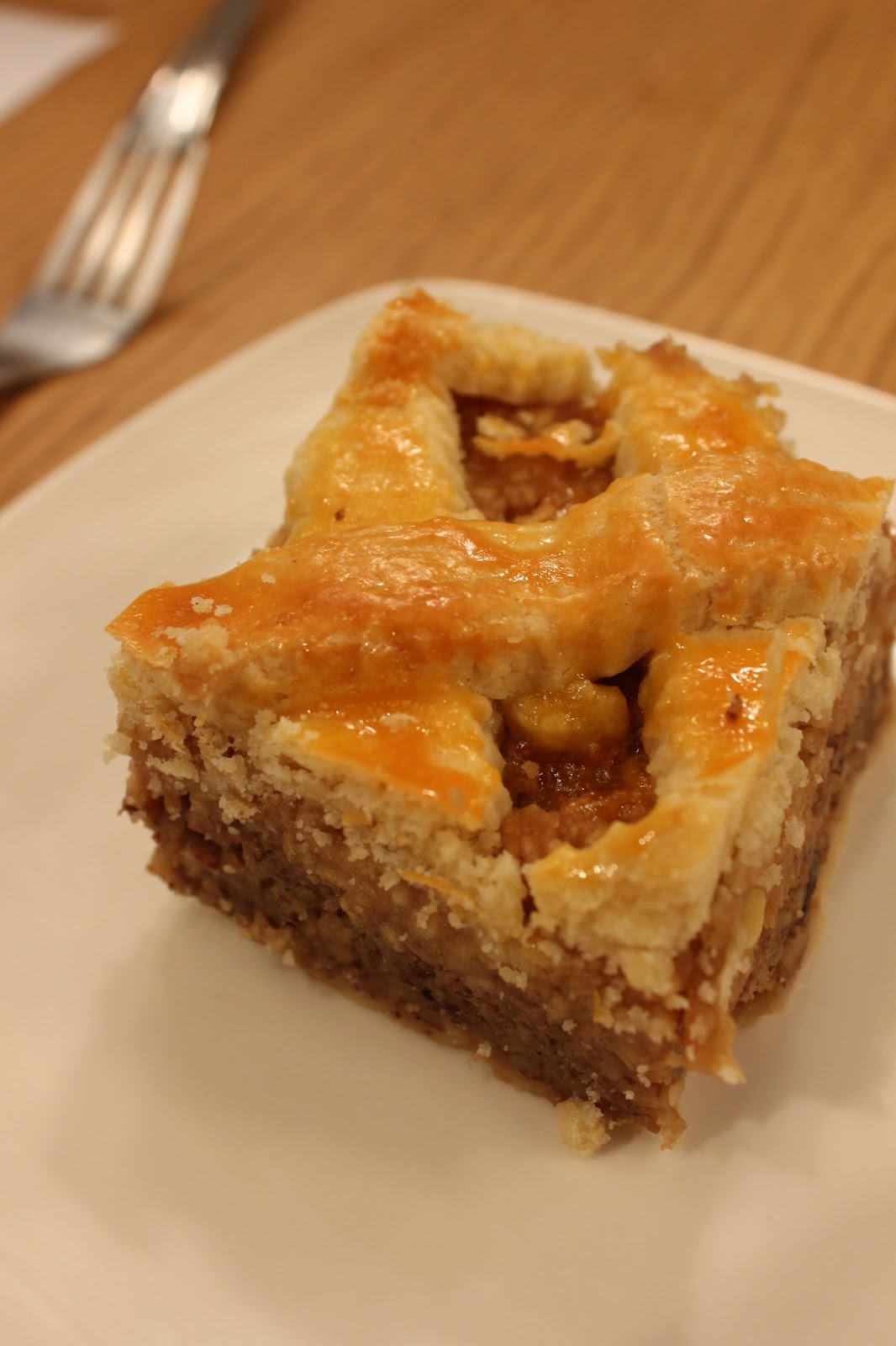 Diós-almás rácsos linzer a Család-Barát Magazinból