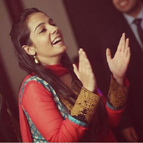 Simar Kaur : Simar Kaur ( Awaz Punjab Di Finalist ) ( Channel V ...