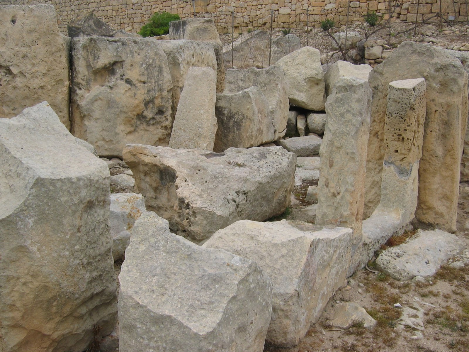 Malta and Gozo Natural Scenery: Ghar Dalam