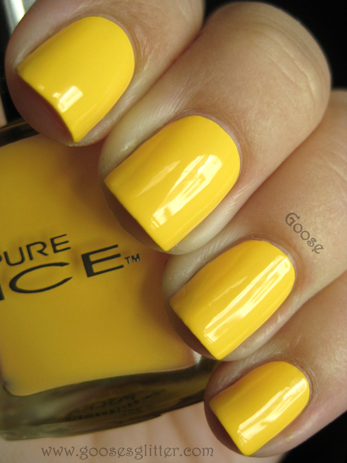 Goose's Glitter: Pure Ice Yellow Polka and Catwalk: Swatches and Review