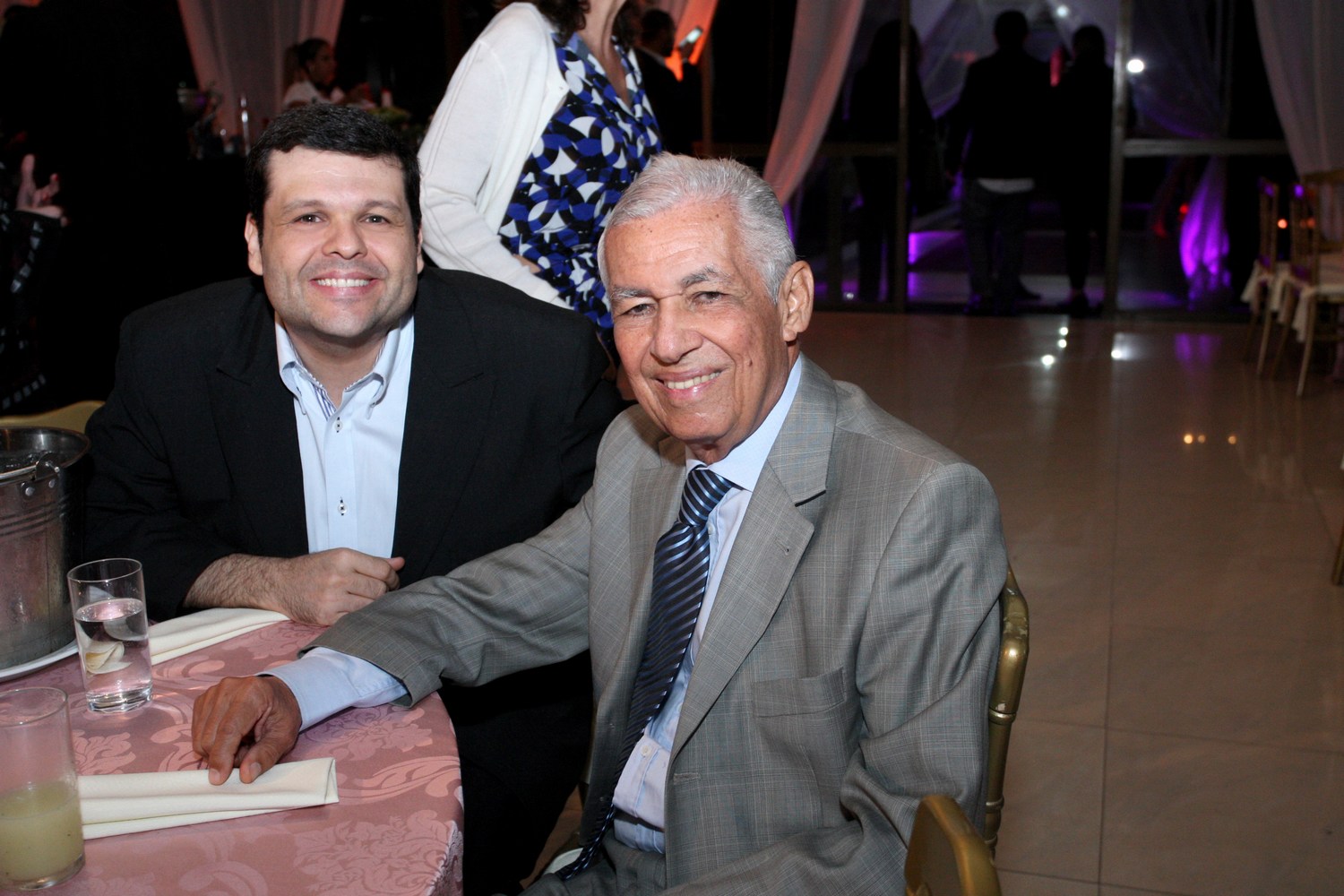 FRANKLIN TOSCANO | Embaixador do RIO : ELIZABETH SAVALA, MARIO GOMES E ...