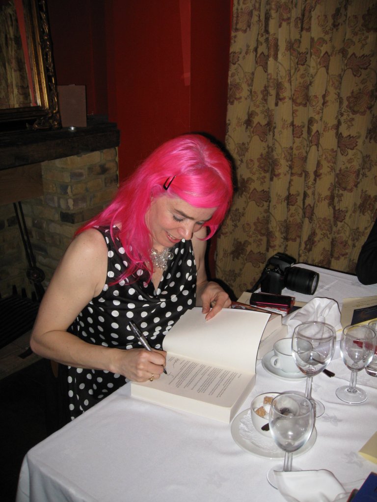 Narratively Speaking: Meeting Laini Taylor