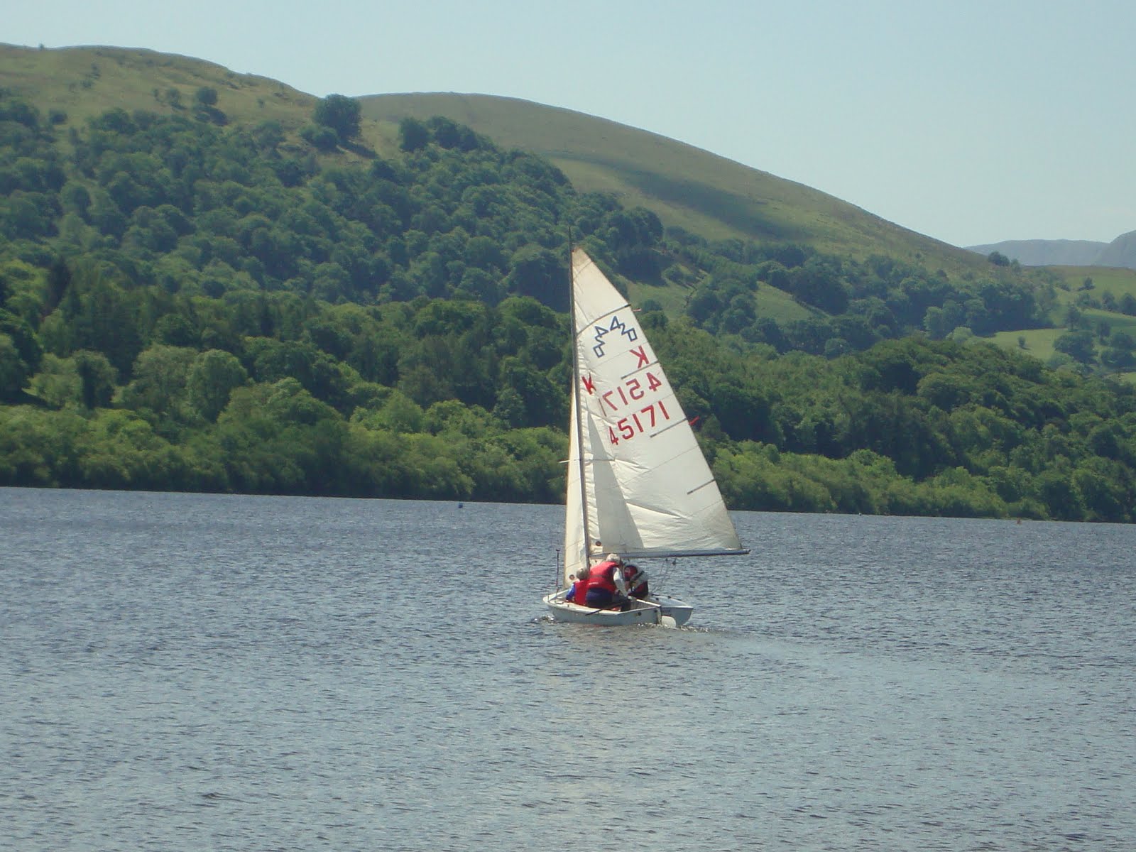 Clutter-Chaos Aaron&co: Sailing ........... Bala Lake