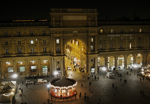 Giusy Ferrigno's fashion and music blog