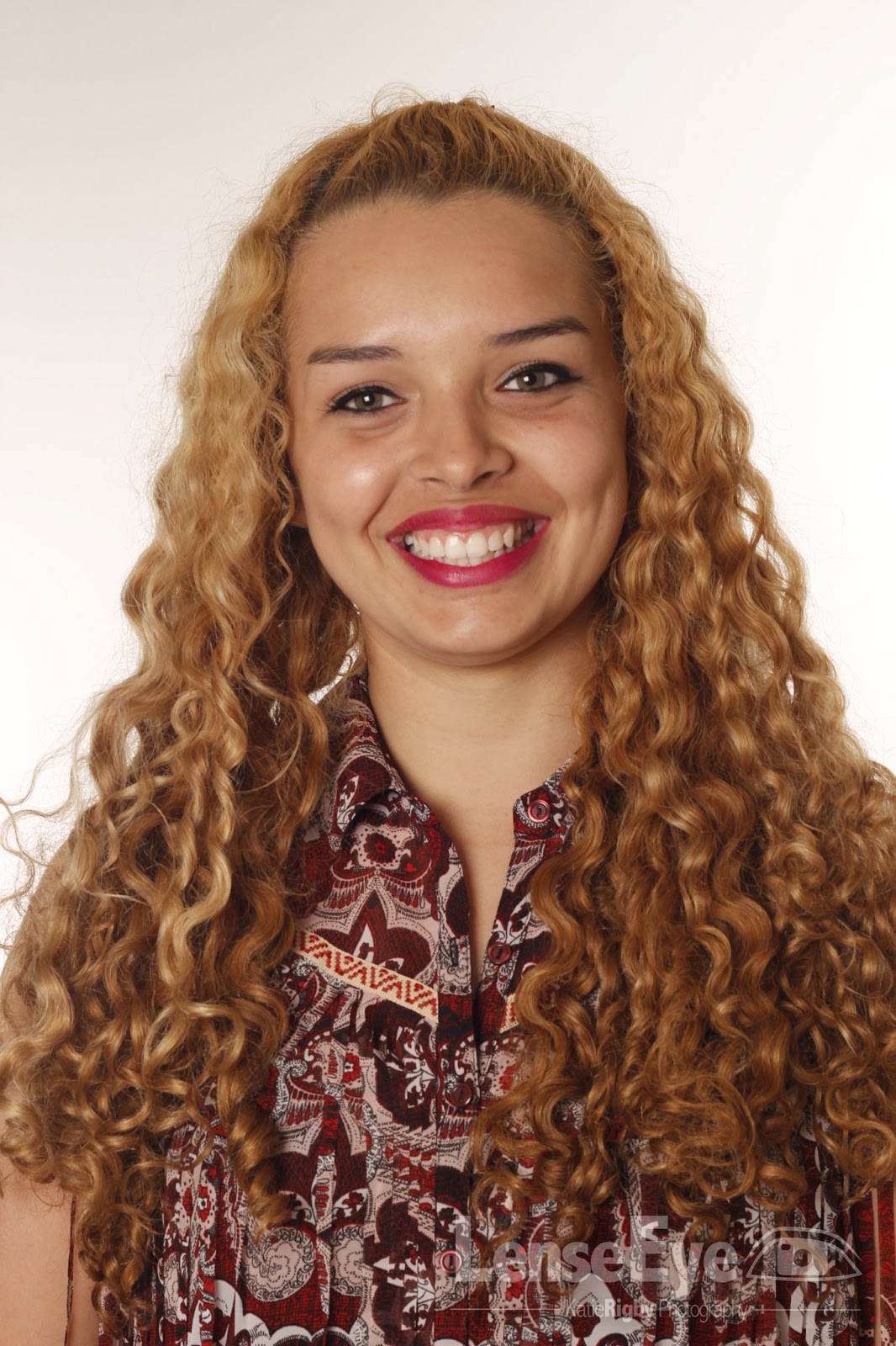 LenseEye: StudentsOfSoundPortraitShoot - Kayleigh Ann