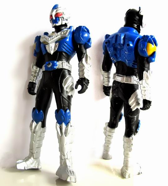 AKPWEHKG: armor heroes