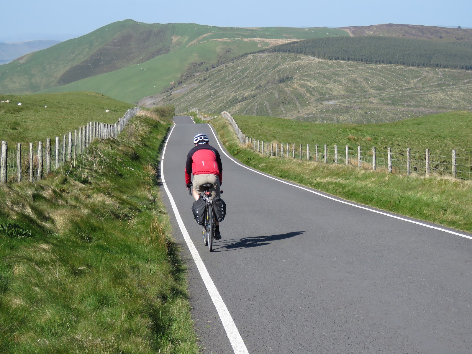 Cycle 7/70: LON LAS CYMRU