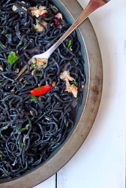 Milk and Honey: Tagliarini Neri with Garlic Chilli and Crab