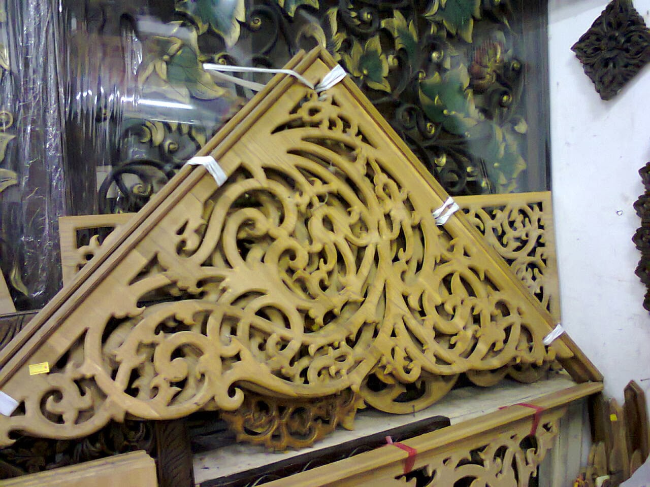 Produk Ukiran Kayu Jati