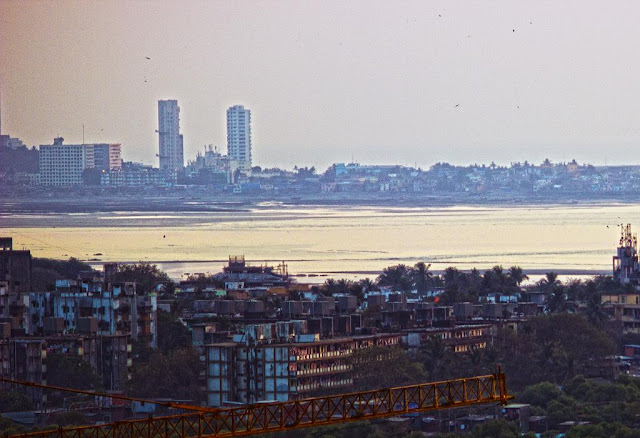 Mumbai Daily: Worli skyline