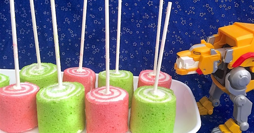 Fiction-Food Café: Roll Cake Pops | Voltron: Legendary Defender