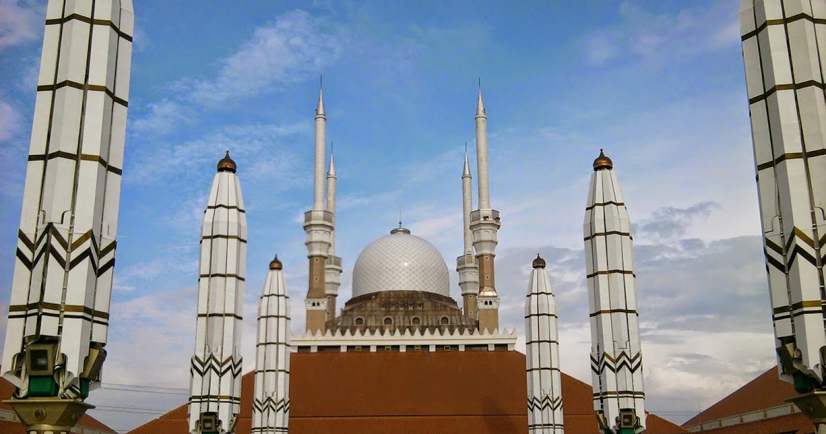 Central Java Grand Mosque, Beautiful Place in Semarang - Indo Traveller