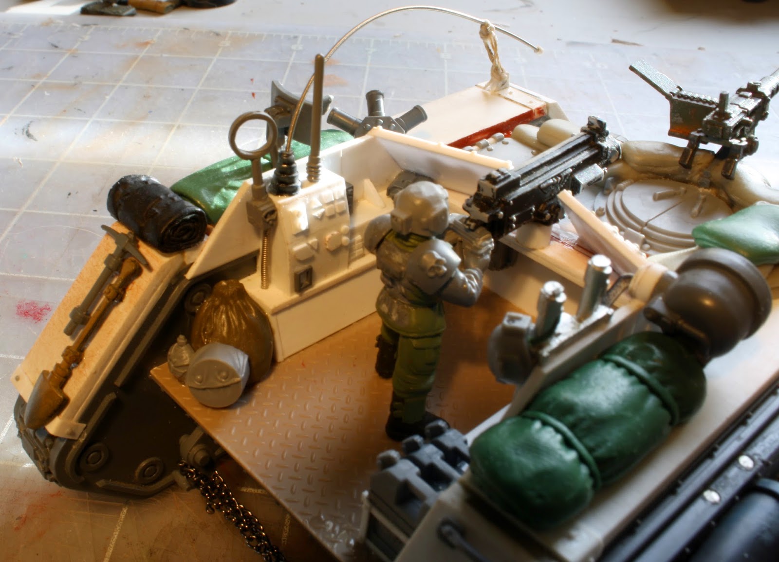 White Tanks Hobbies: WIP - Salamander Scout/Command Vehicle