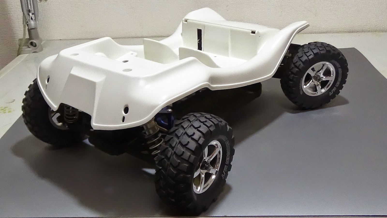 CRAFT MAN RC blog: TAMIYA SAND ROVER BODY ①