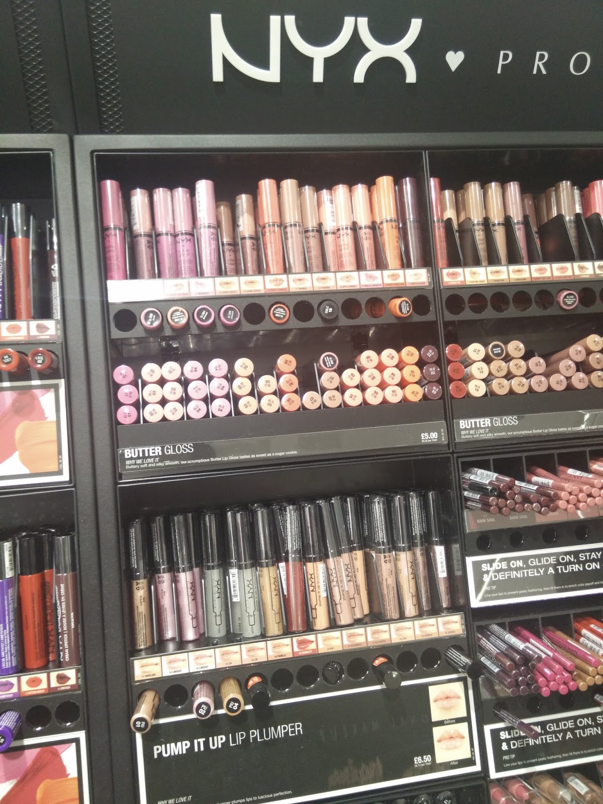 NYX COUNTER IN BOOTS MANCHESTER ARNDALE | IT'S A BLOGGER'S WORLD