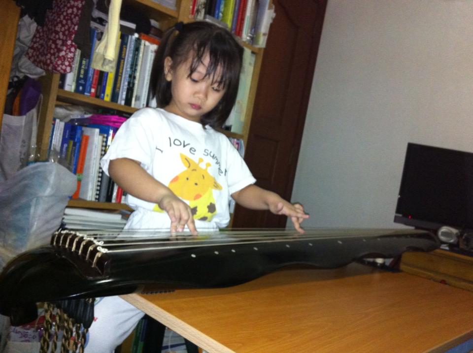 Lived Experiences of learning to play Silk Strings GuQin 桐木絲弦 (丝桐)古琴 in ...