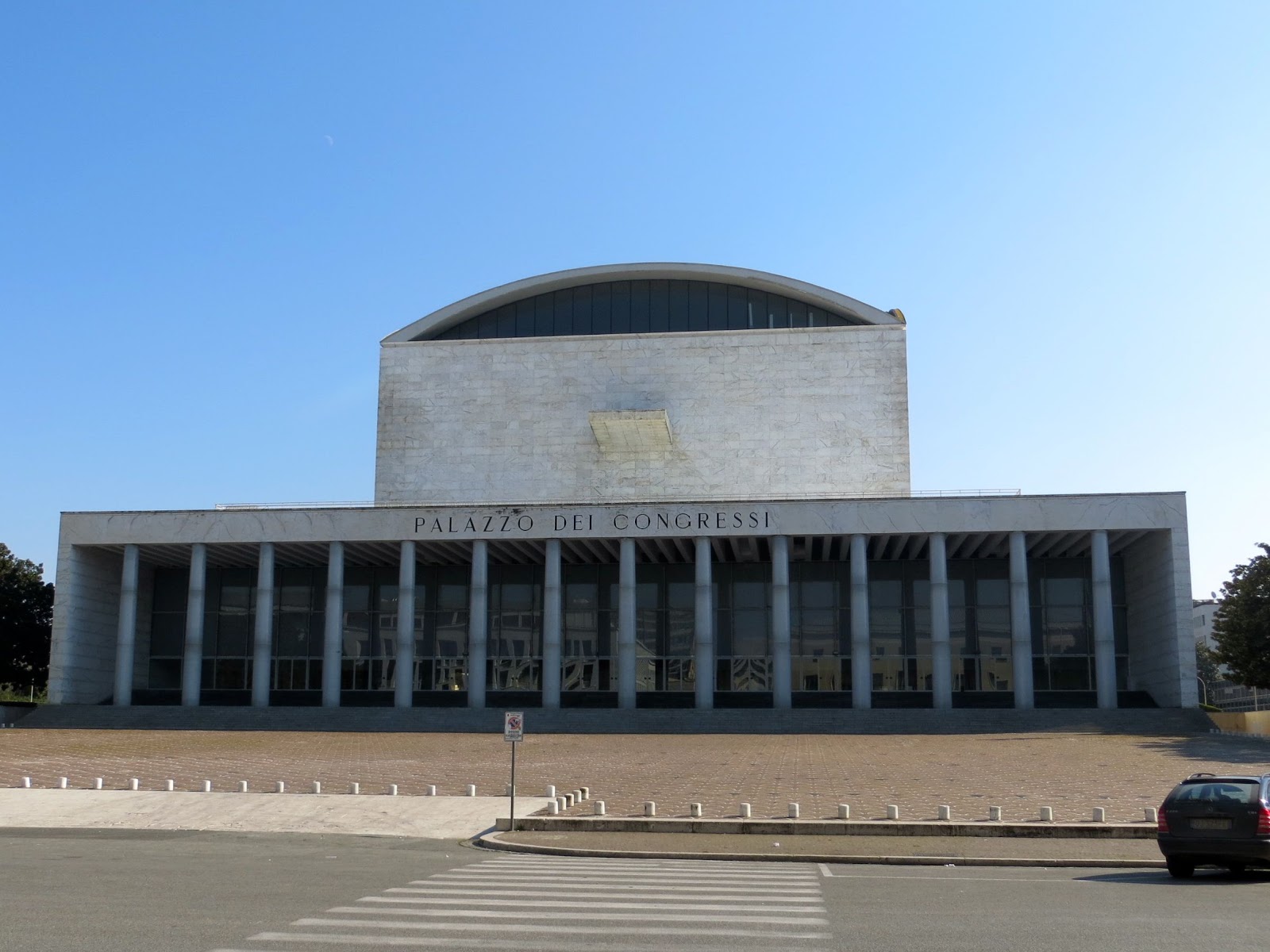 Home Sweet Rome: Fascist Architecture in Rome's EUR District