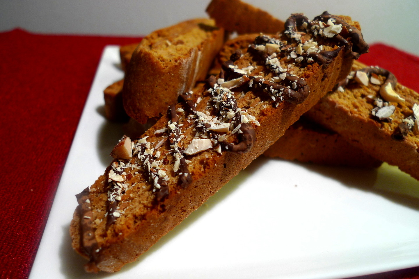 SWEET AS SUGAR COOKIES: Gingerbread Biscotti - SRC