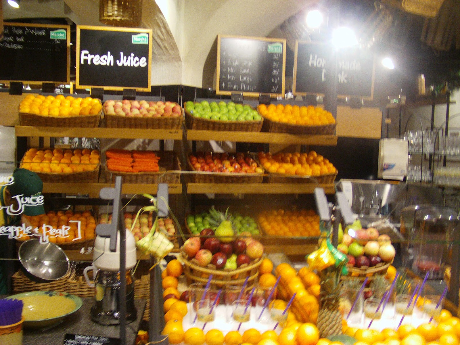 Kingdom Of Atuliya: Marche Restaurant Jakarta