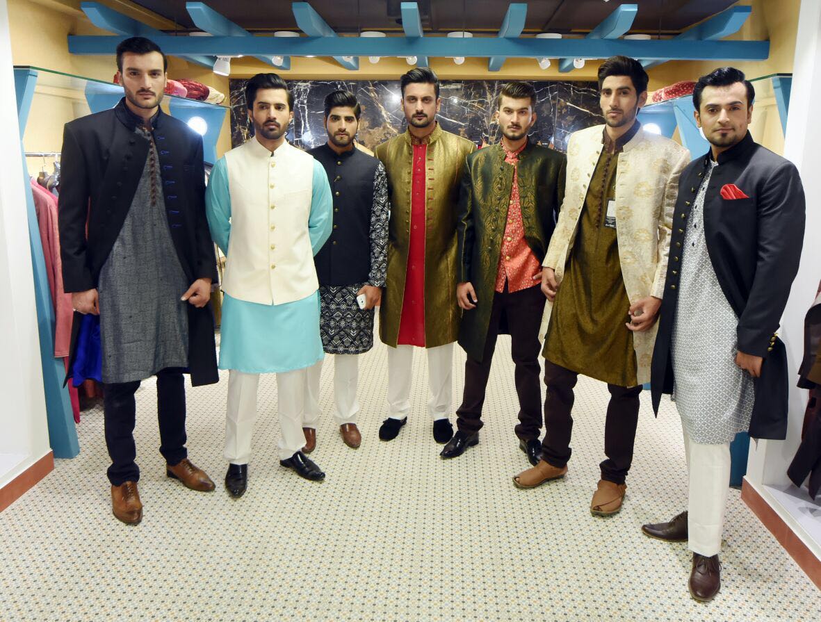 Oh, Lady Mania!: Amir Adnan Opens 18th Flagship Store