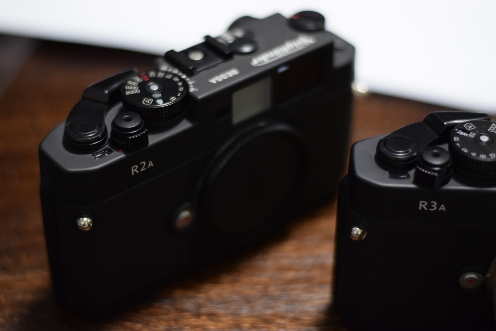 福倫達Voigtlander Bessa R2A —— 龐大的旁軸相機系統 - 16Degree Film Photography