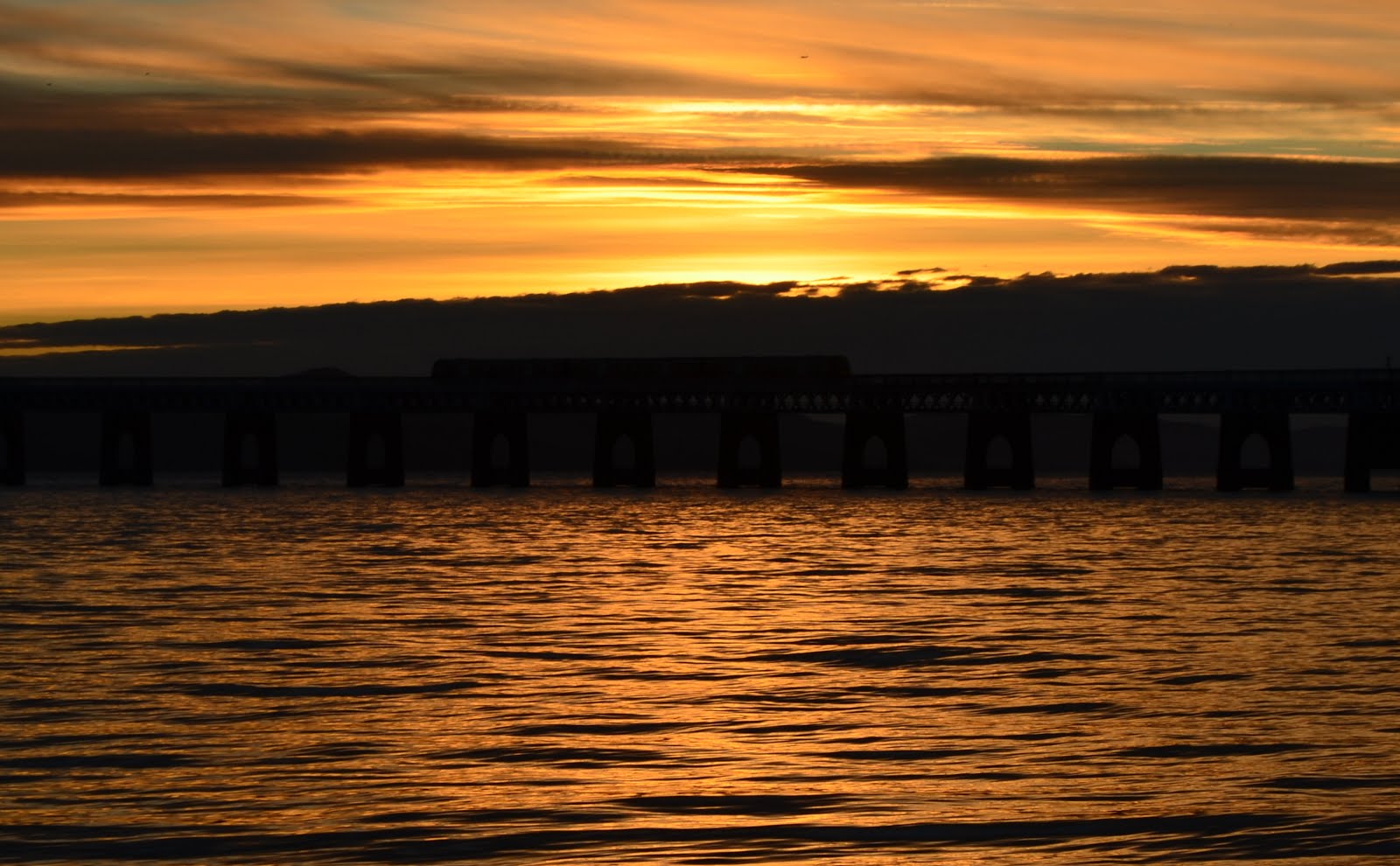 Tour Scotland: Tour Scotland Photographs Sunset Tay Bridge Dundee