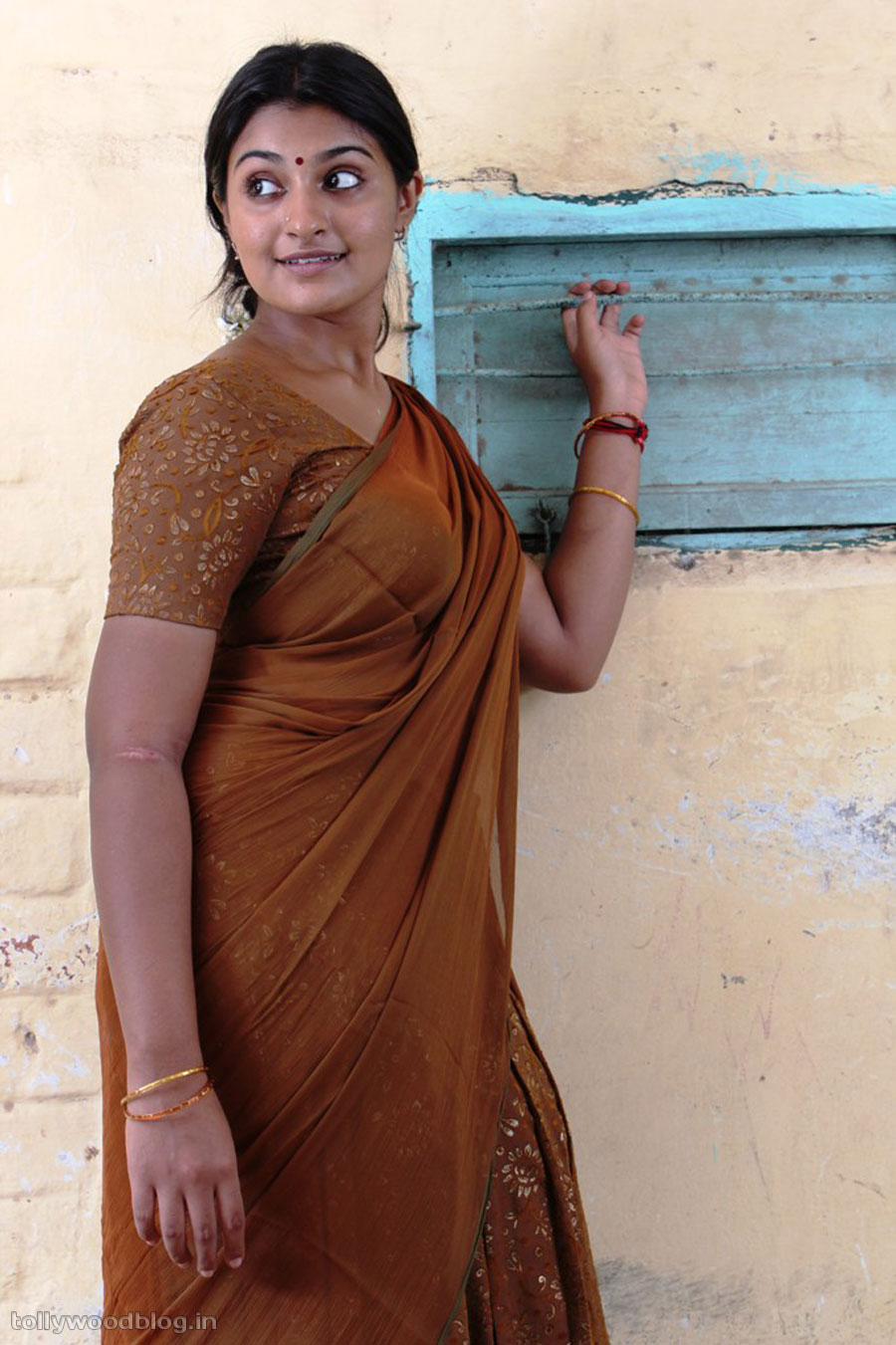 Jai Guheni Raw Look from Aarohanam Tamil Movie |Tamil Cinema News ...