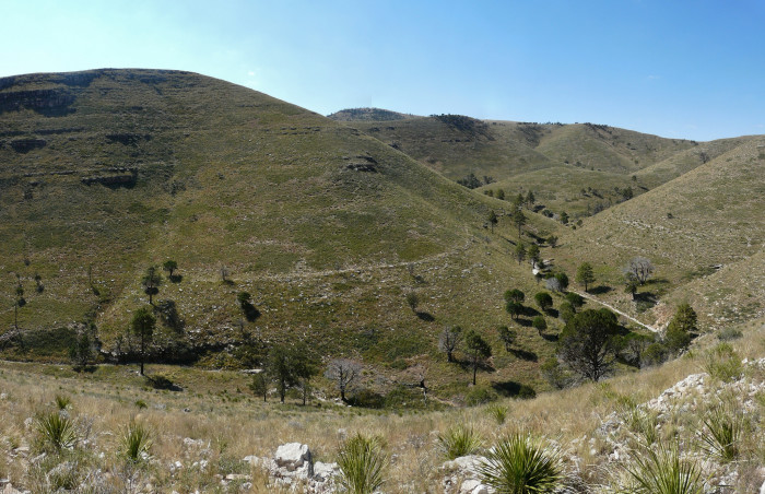 Perbedaan Bukit dan Gunung - Guru Geografi