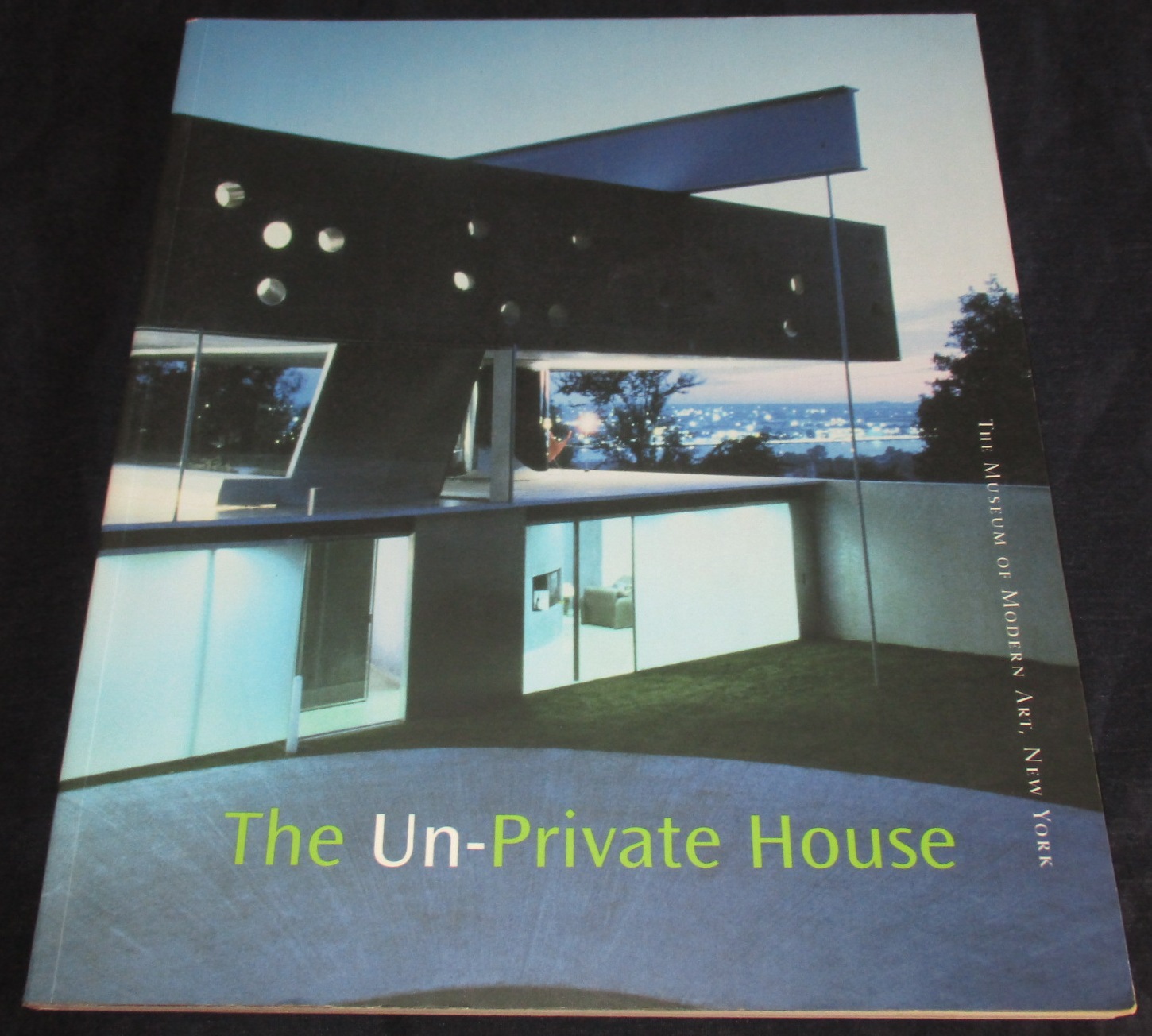 Livraria Alfarrabista Eu Ando A Ler: Livro The Un-Private House Terence ...